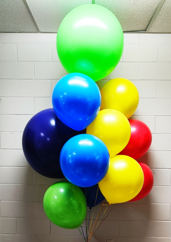 Extra Large Giant Balloon Bouquet With Jug Weight HG balloons vancouver ...